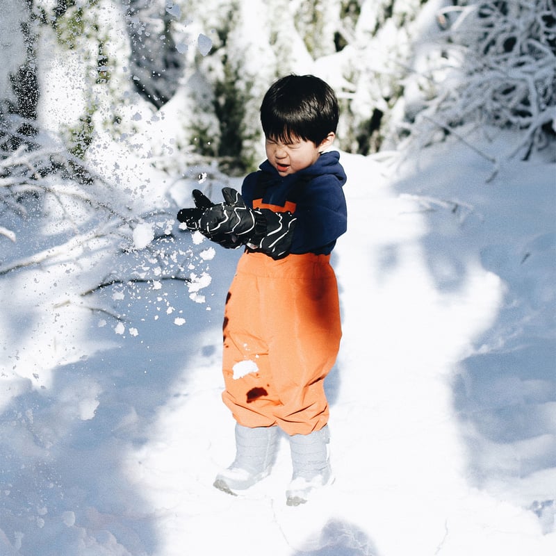 Kids Waterproof Mittens | Bear Mountain Snow Mitts | Jan & Jul