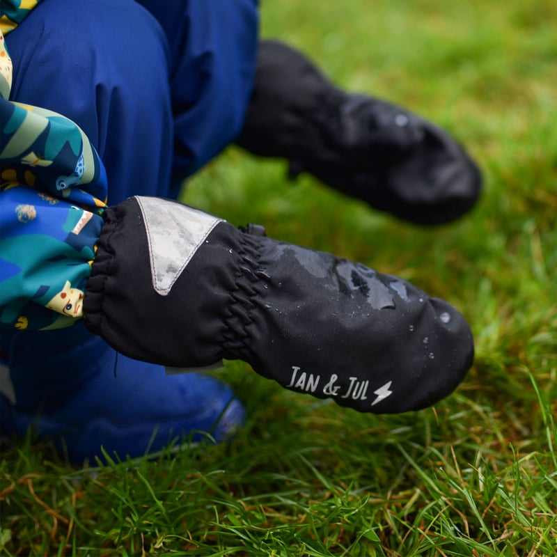 Kids Rain Mittens | Black for Babies | Jan & Jul
