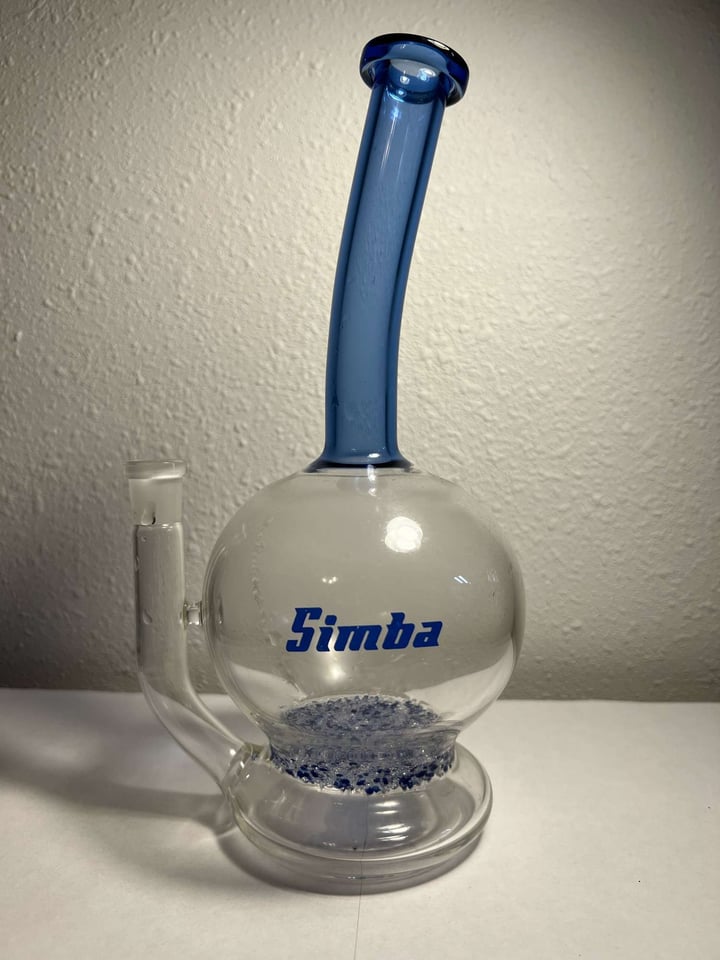 Simba shattered glass perk rig | Shop Rigs on GlassPass