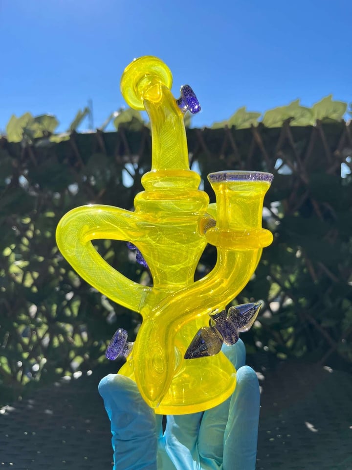 Huffy 2 Arm Trophy Recycler | Shop Huffy on GlassPass