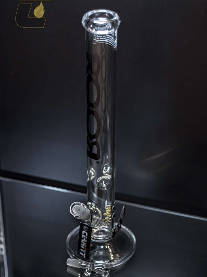 RooR 18” Straight | Shop RooR on GlassPass