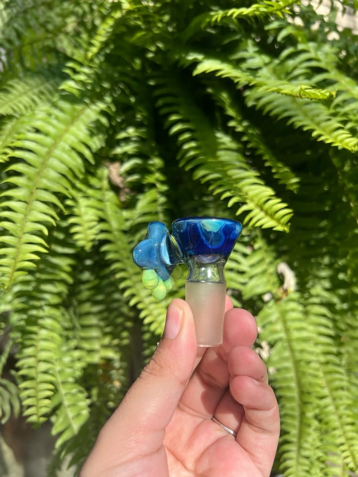 18mm 4 Hole Cloud Drip Slide | Shop Other on GlassPass