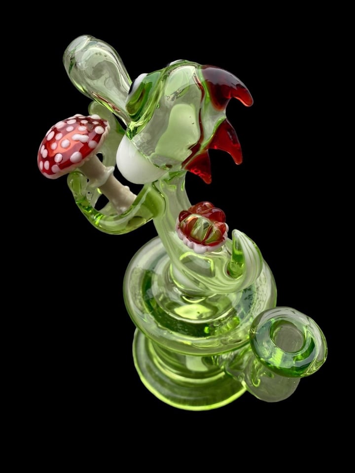 6” Yoshi Rig by Pacini Glass | Shop Rigs on GlassPass