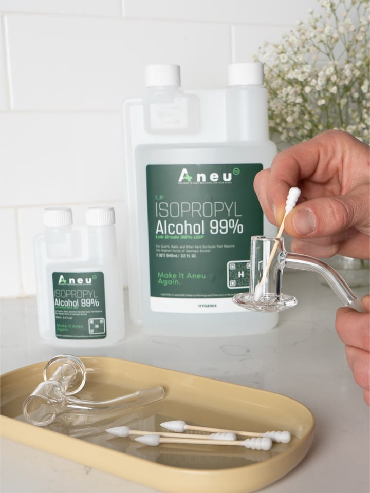 1 Gal. (4x 32fl. oz) 99% Isop... | Shop Hygenix on GlassPass