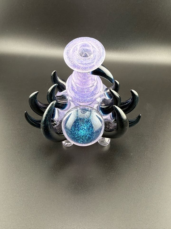Grime Horned Dichro Skull Rig | Shop Grime on GlassPass