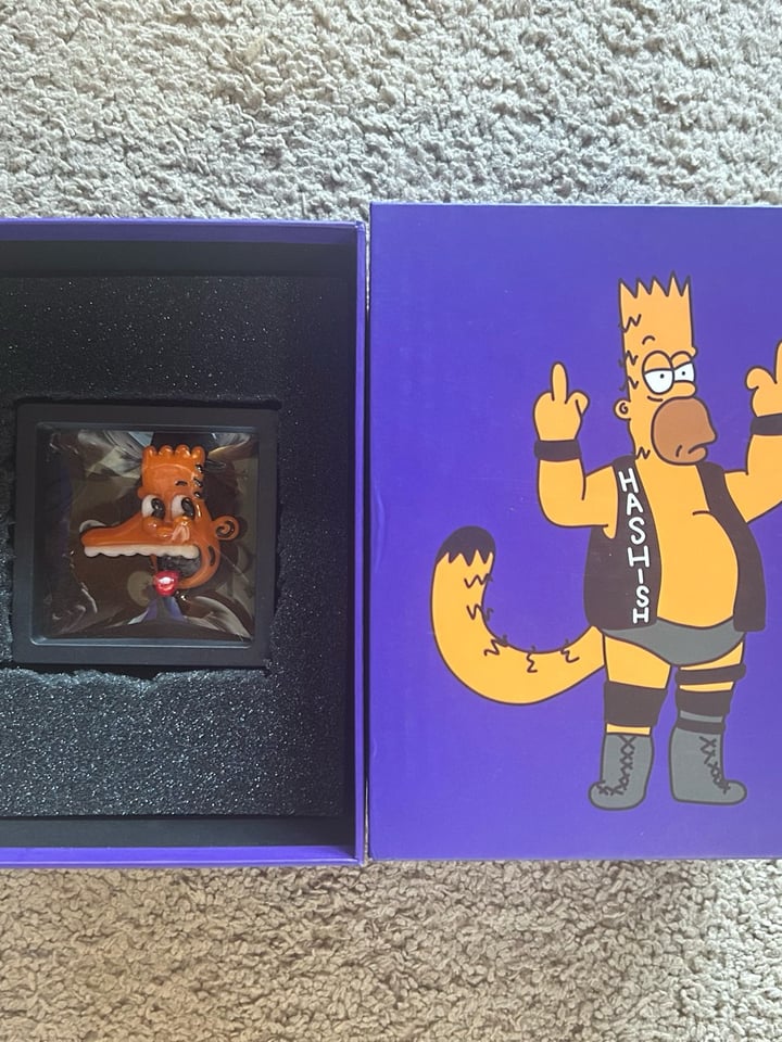 GZ1 bartfield head glass pendant... | Shop GZ1 on GlassPass