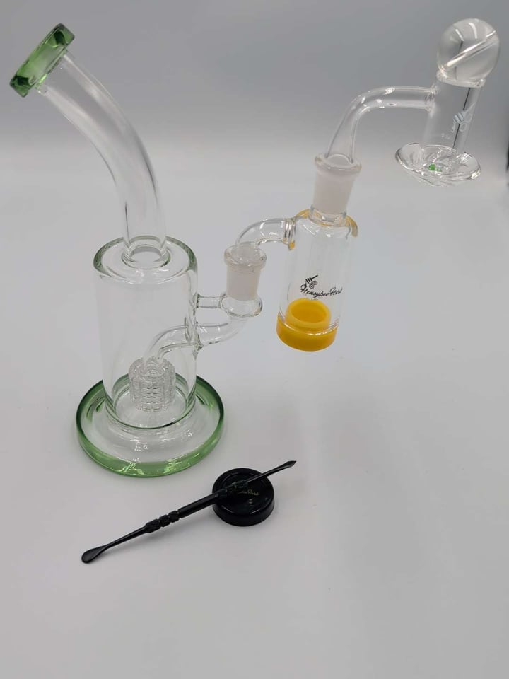 Full Rig Setup 14mm Joints | Shop Dab Rigs on GlassPass