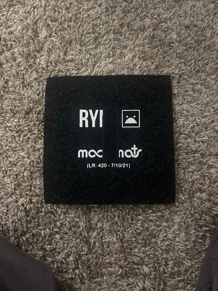 Ryno mat | Shop Ryno on GlassPass