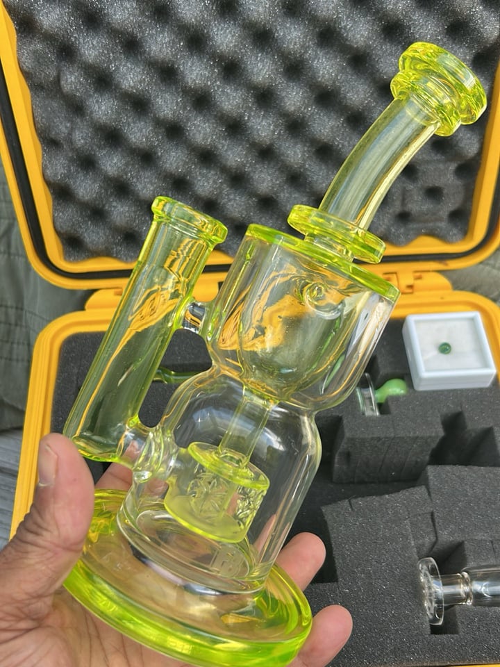 Illuminati Fat boy rig | Shop Fatboy Glass on GlassPass