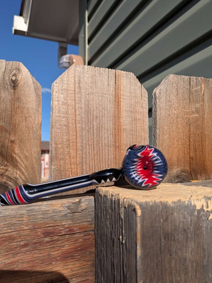 Demo Donut Hammer | Shop Hammer Pipes on GlassPass