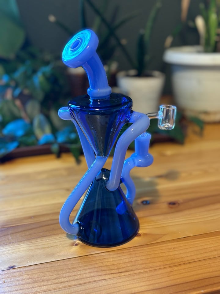 Mav Zuma Recycer Flawless!... | Shop MAV Glass on GlassPass