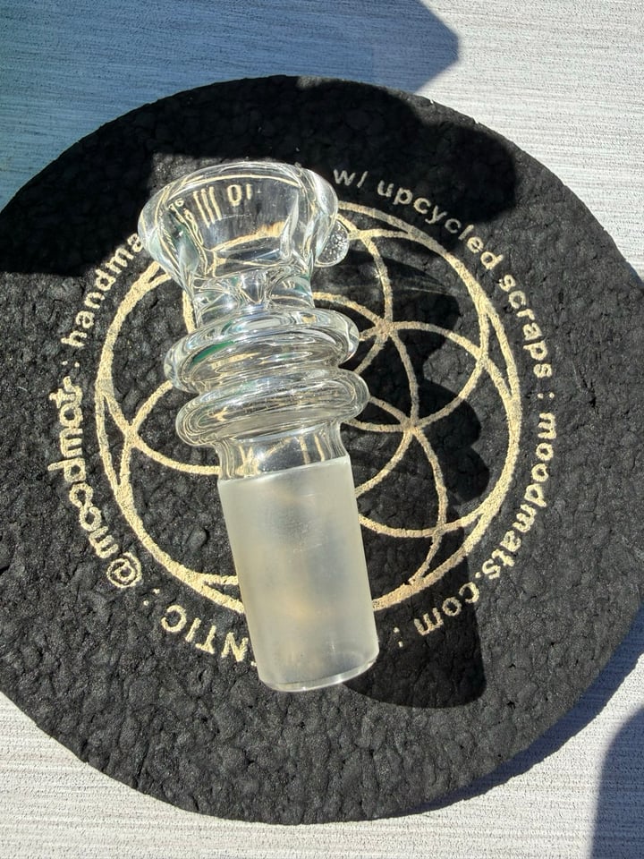 18mm 1 Hole Slide | Shop Slides on GlassPass
