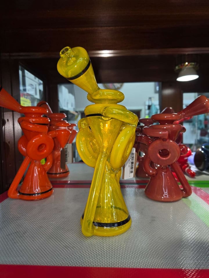 Parison Glass Conecycler | Shop Parison on GlassPass