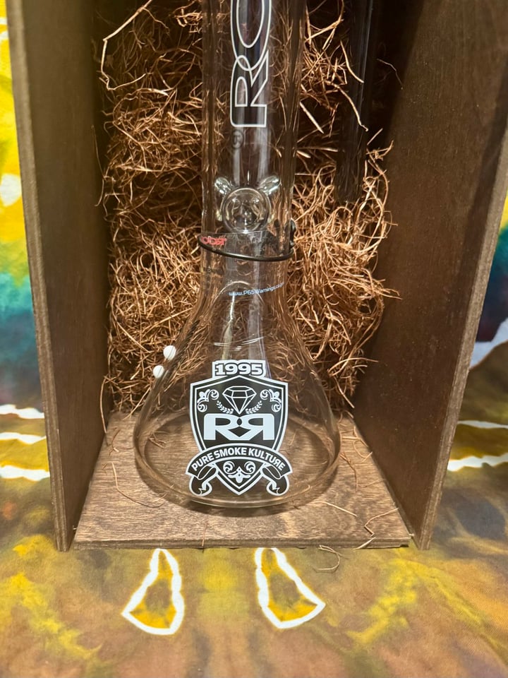 NEW Roor 14” Beaker | Shop RooR on GlassPass