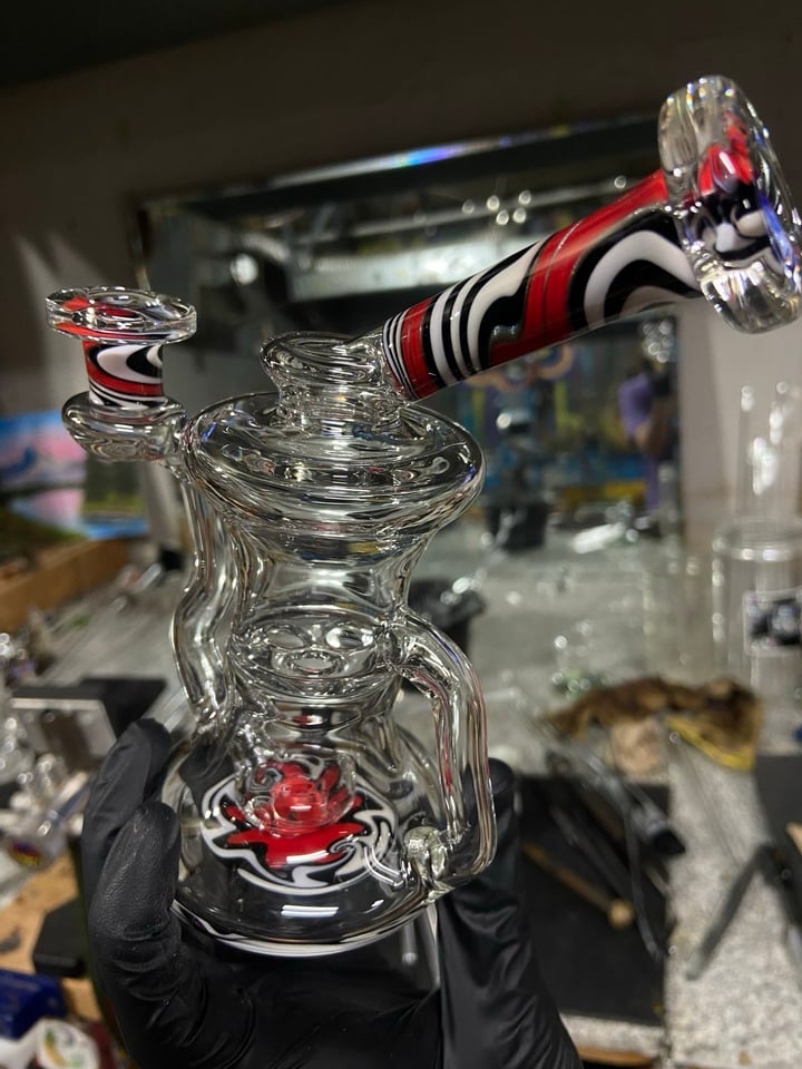Busha Glass Blooper #1 | Shop Busha Glass on GlassPass