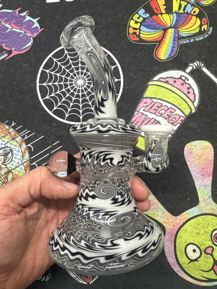 Jemmie Bandy lineworke... | Shop Banger Hangers on GlassPass