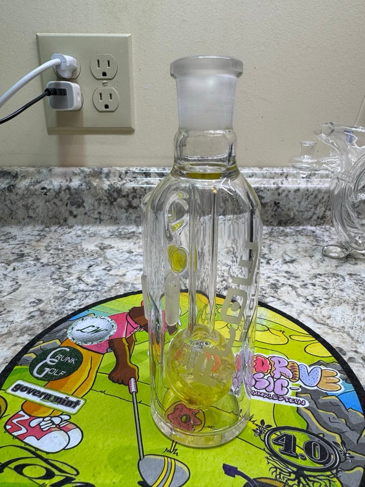 JM FLOW 18mm beach ball... | Shop Ash Catchers on GlassPass