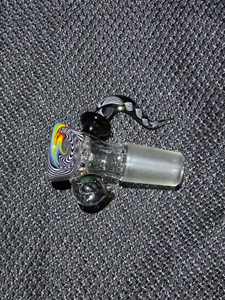 Frito Slide | Shop Frito on GlassPass