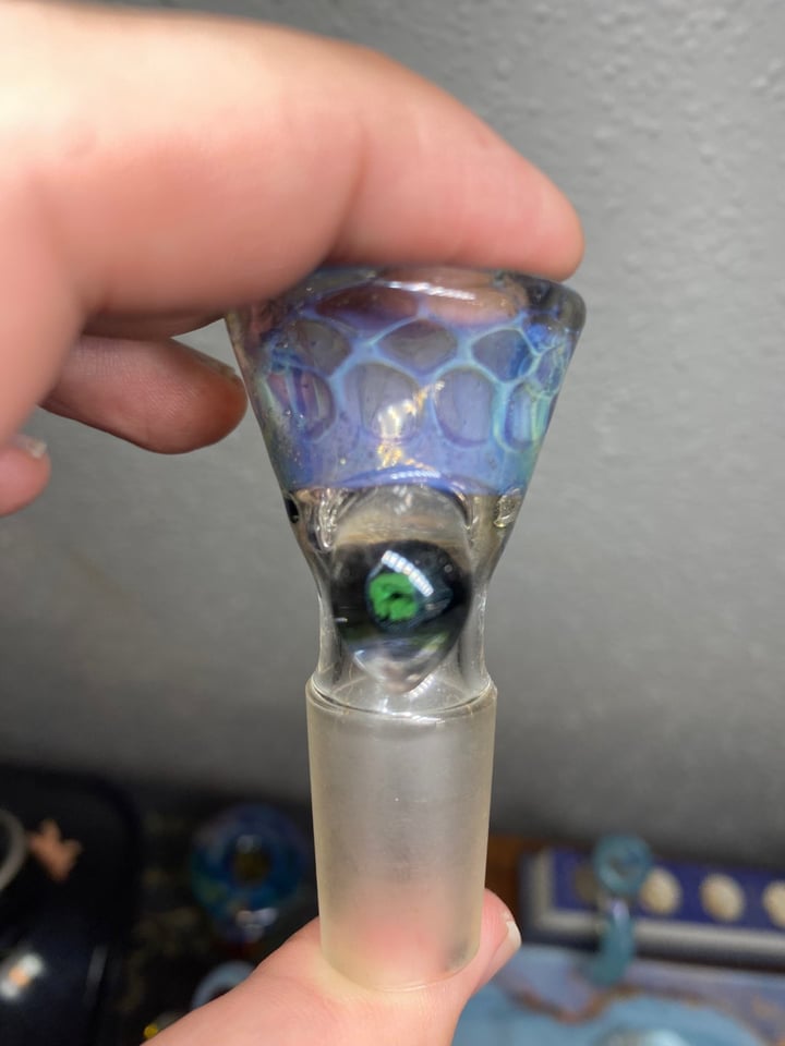 Frito glass xl slide | Shop Frito on GlassPass