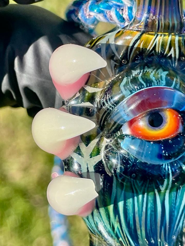 Salt x steve sizelove... | Shop Steve Sizelove on GlassPass
