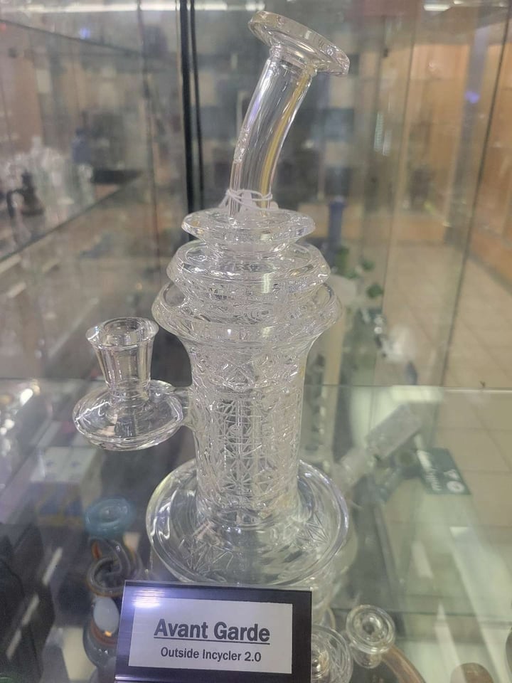 Avant-Garde out... | Shop Avant-Garde Art Glass on GlassPass