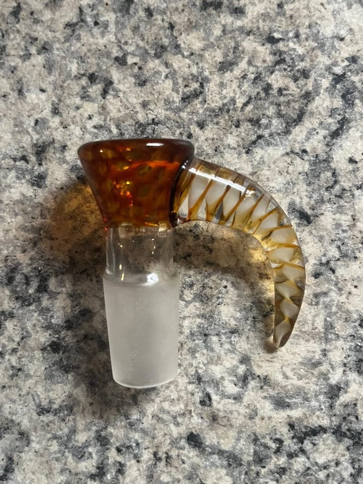 18/4 TAG Honeycomb Horn Slide | Shop TAG Glass on GlassPass