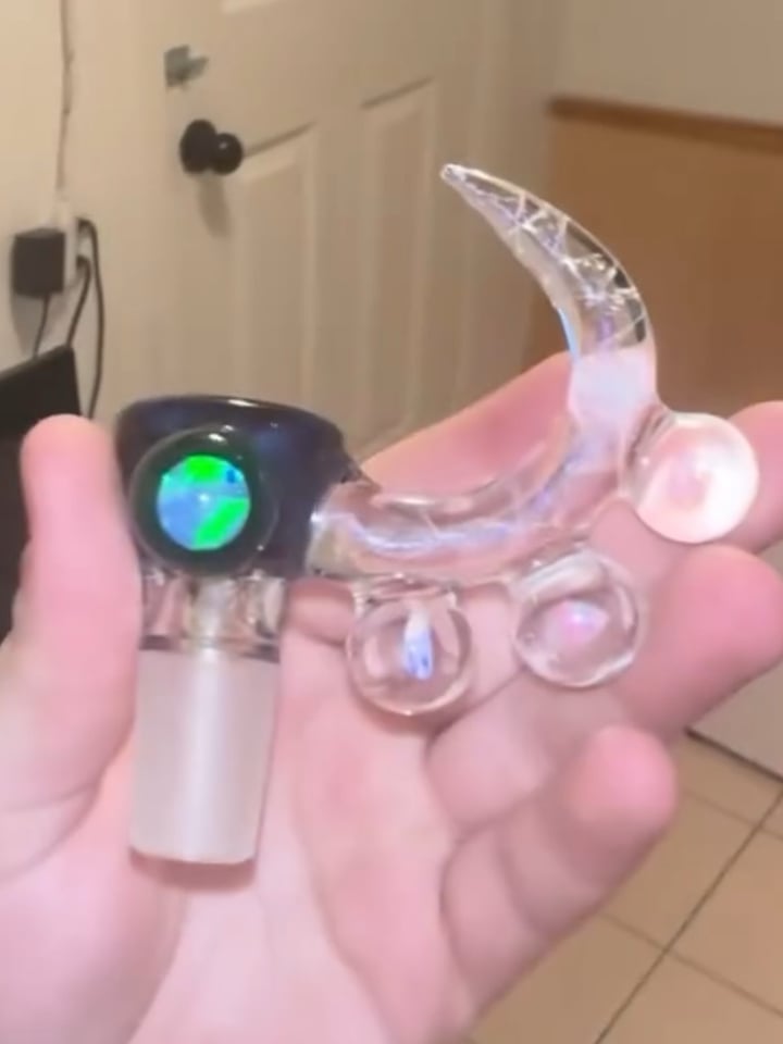 Kobb 4-Opal Mega Horn 18/4... | Shop Kobb Glass on GlassPass