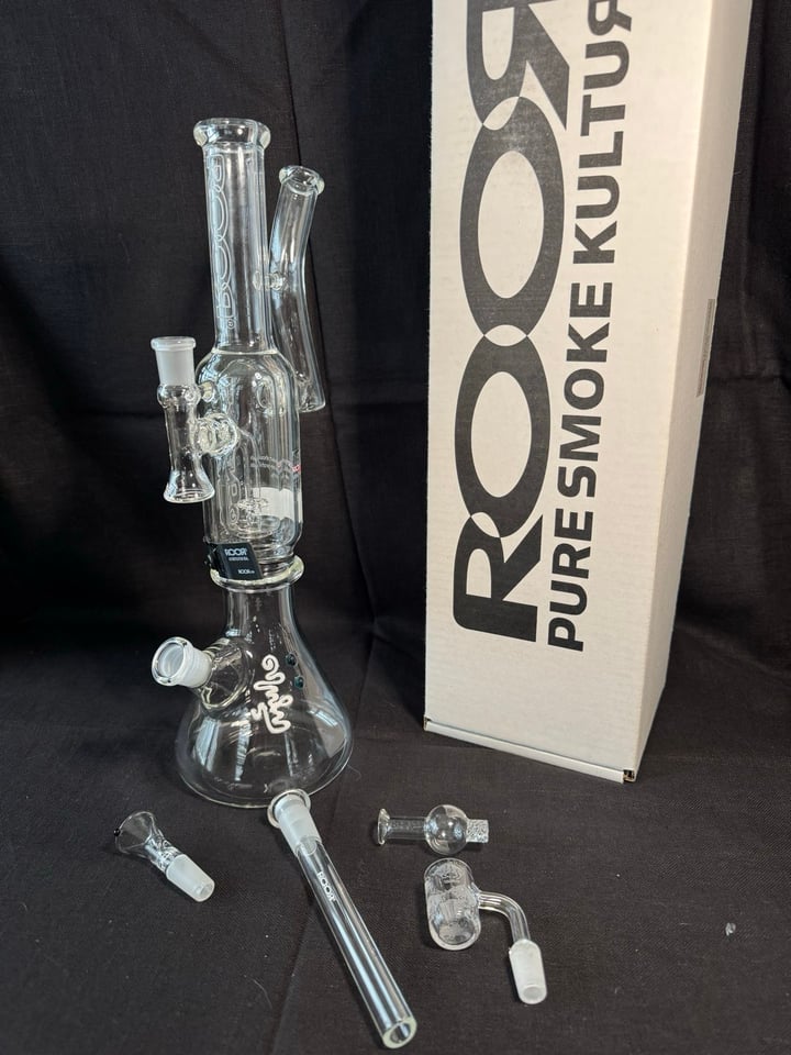 Roor Eleven30 | Shop RooR on GlassPass