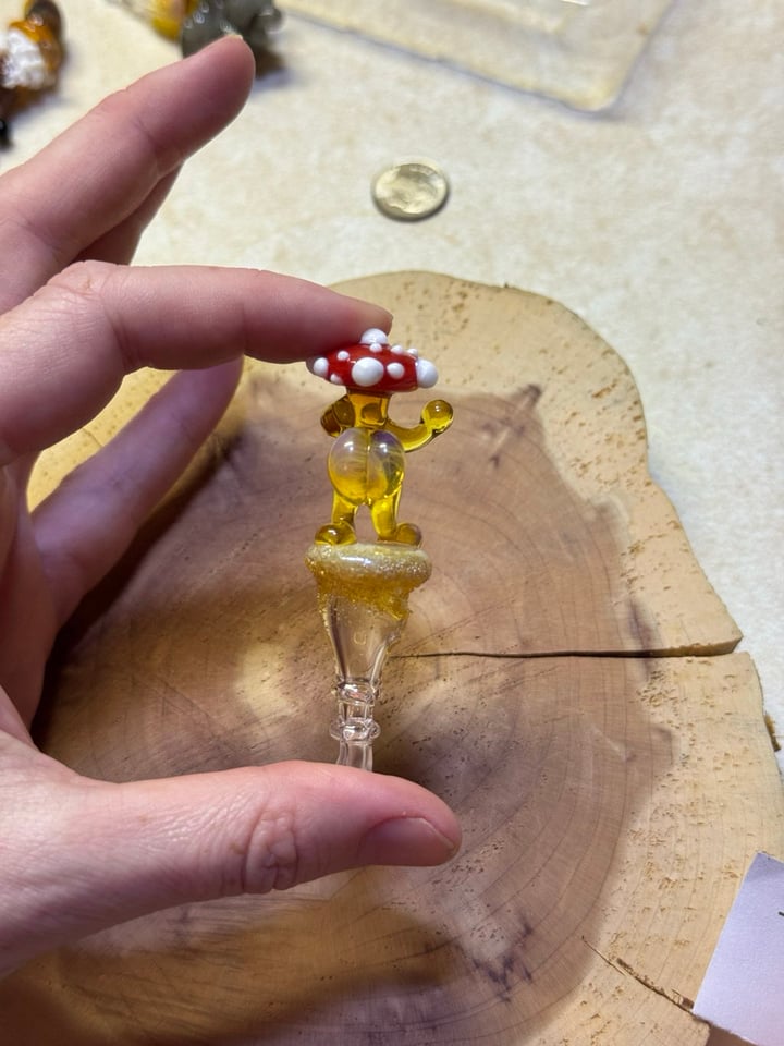 Ns yellow dancing fungu... | Shop Saramac glass on GlassPass