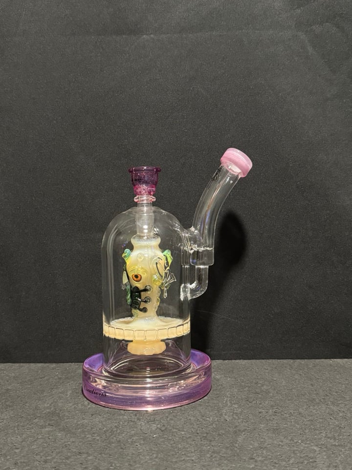 Custom Creations sculpted rig | Shop Dab Rigs on GlassPass