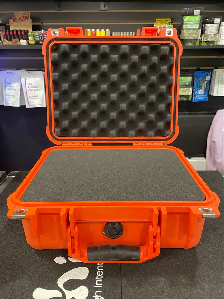 Pelican 1400 Orange/Black | Shop Pelican on GlassPass