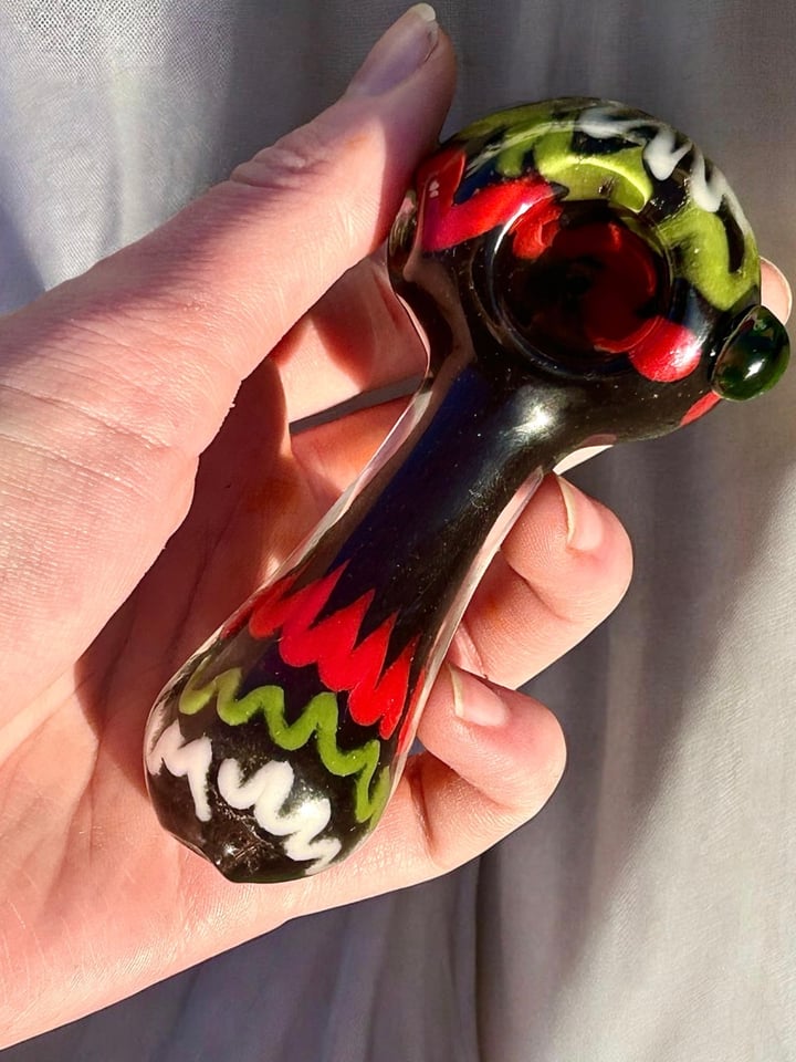 Wig Wag Dichroic Spoon Pipe wi... | Shop Spoons on GlassPass