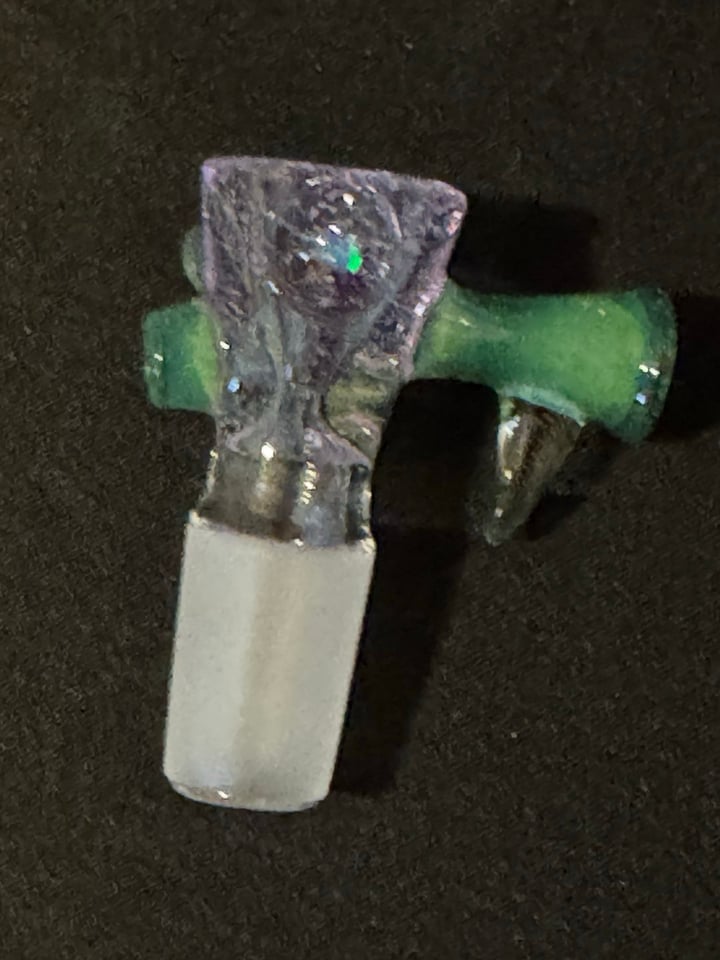 Selko 18mm slide | Shop Selko on GlassPass
