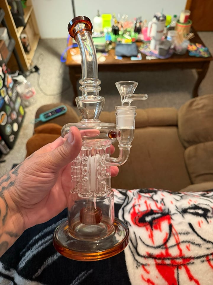 Headshop banger rig | Shop Dab Rigs on GlassPass