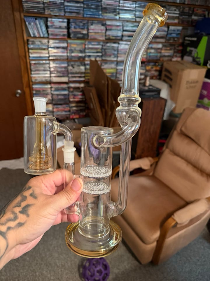 Big recycler with ash catcher | Shop Recyclers on GlassPass
