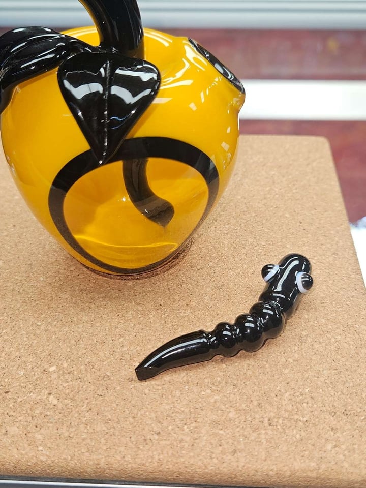 Pouch Glass Golden Apple | Shop Heady Rigs on GlassPass