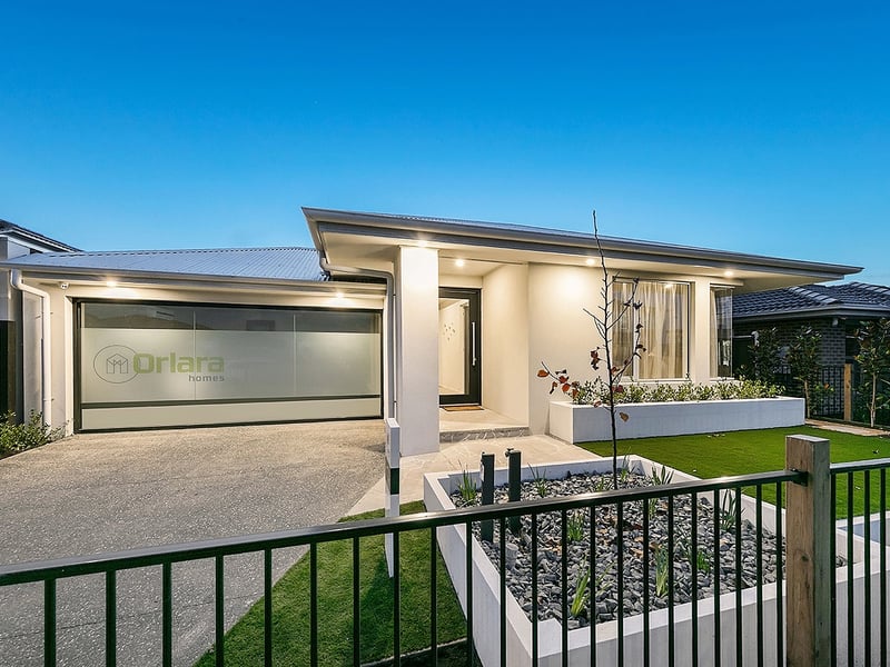 Over 600 Single storey house designs