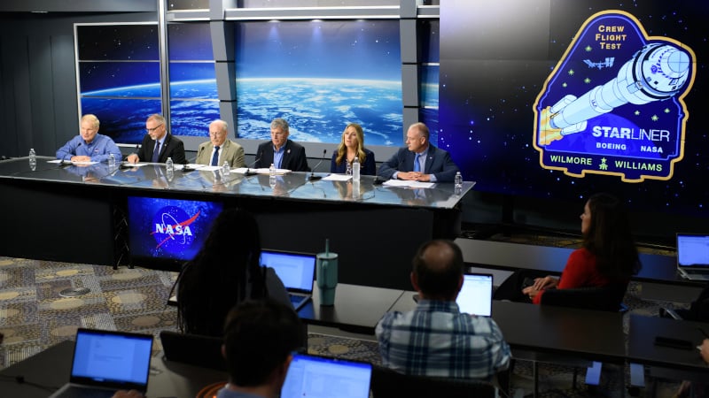 Elon’s SpaceX To Rescue Stranded Astronauts After NASA Dumps Boeing