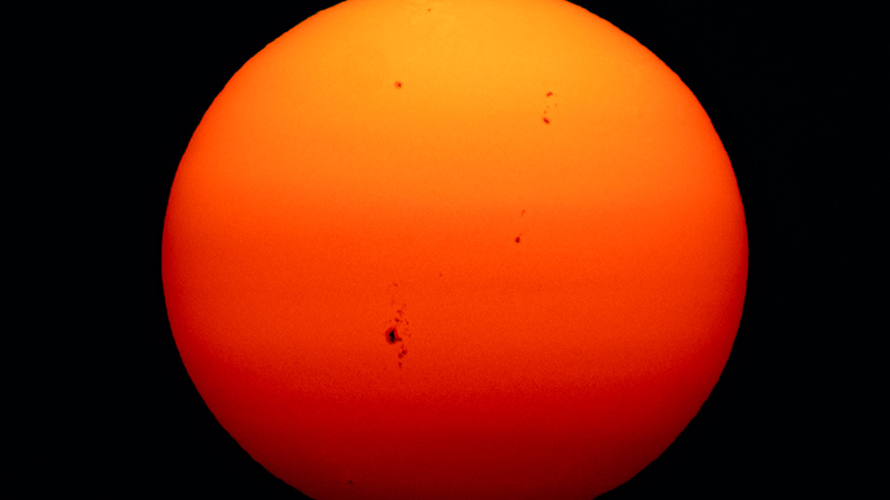 NASA Warns: Solar Storms Could Cause ‘Internet Apocalypse’ by 2025