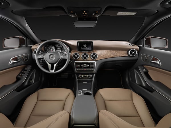 2015 Mercedes-Benz GLA unveiled with a powerful engine - Luxurylaunches