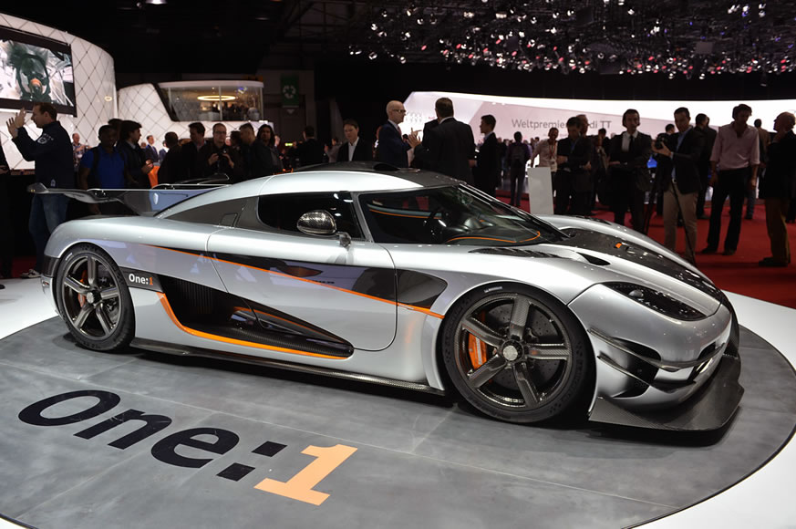 An ultra exclusive one -off Koenigsegg One:1 prototype is on sale for ...