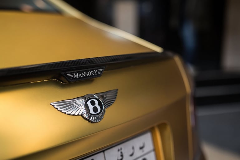 A Saudi who flew into UK with gold supercars walks away with parking ...