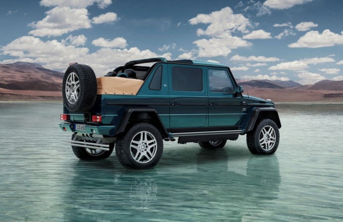 Mercedes-Maybach unveils the G650 Landaulet an ultra luxury limited ...