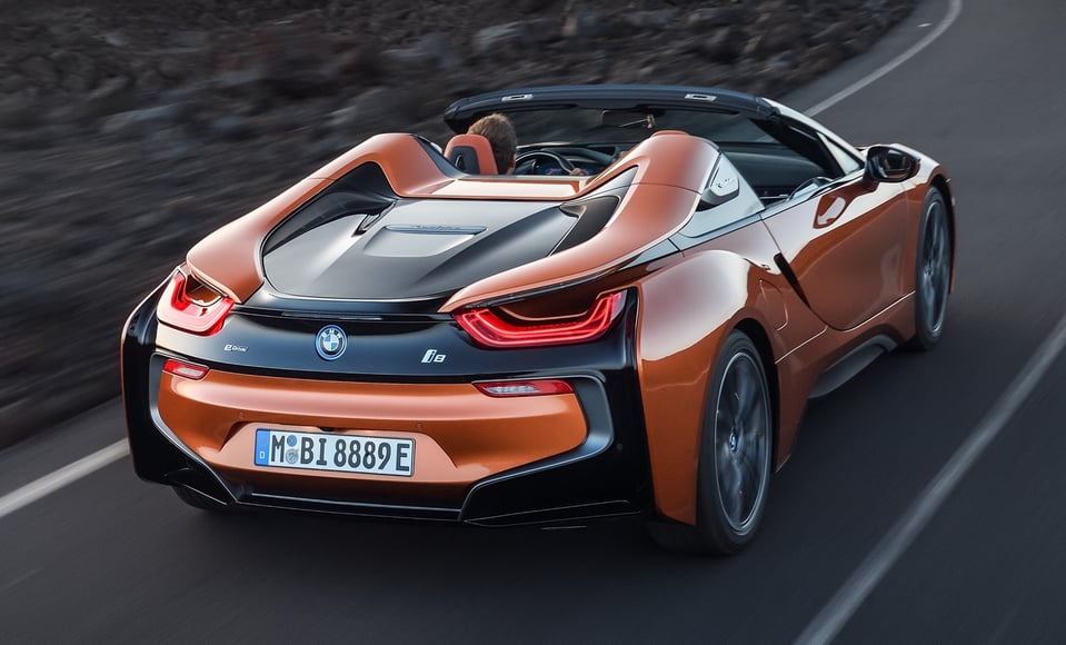 2019 BMW i8 Roadster and 2019 BMW i8 Coupe