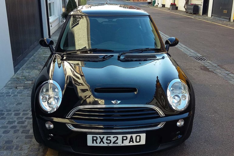 Madonna’s 16-year-old Mini Cooper S is up for sale - Luxurylaunches