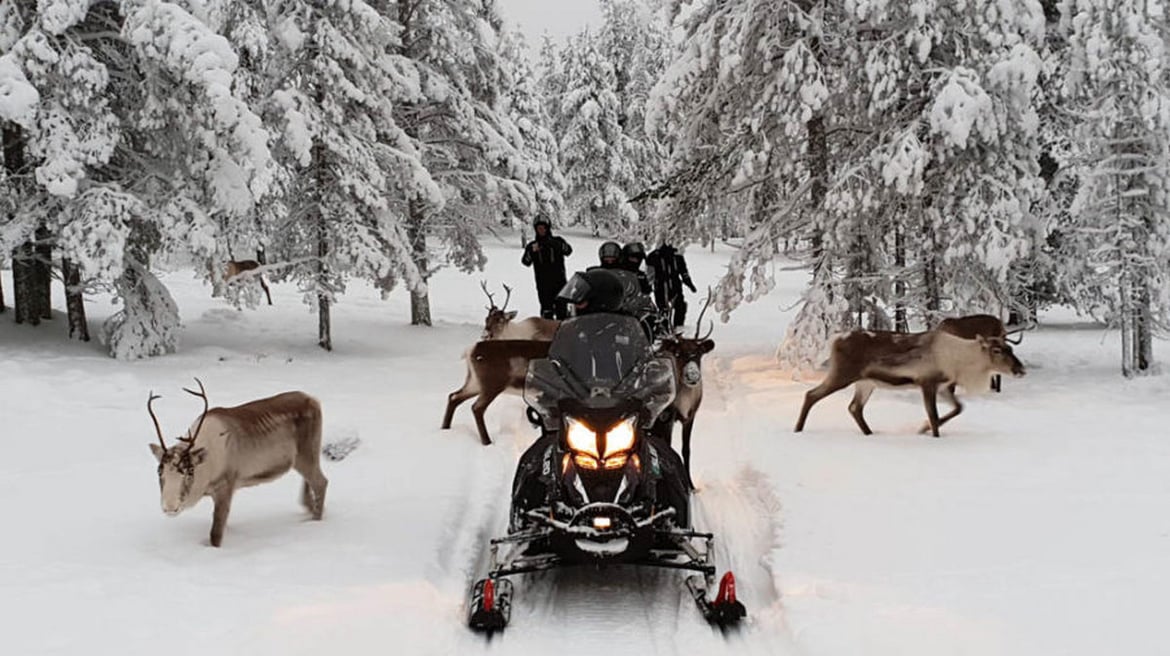 World’s first all-electric snowmobile offers an eco-friendly way to ...