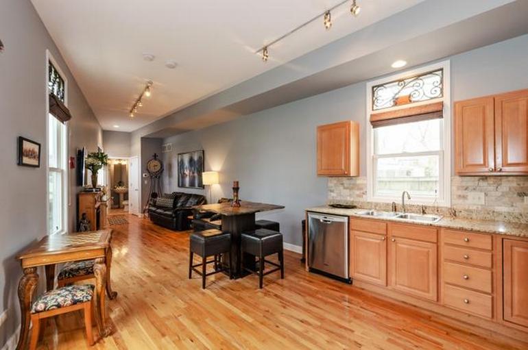 Sold for $270,000 and measuring just 3 feet wide on one side this could ...