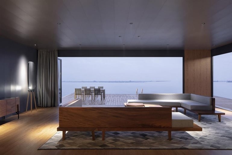 You won't believe it, but a Chinese Entrepreneur built this gorgeous ...