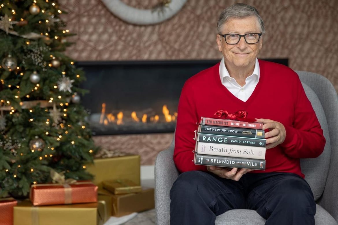 More land than 17 Manhattans put together - Bill Gates is now the ...
