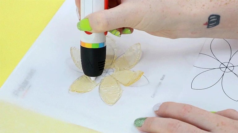Draw your candy and eat it too with Polaroid's CandyPlay 3D pen ...